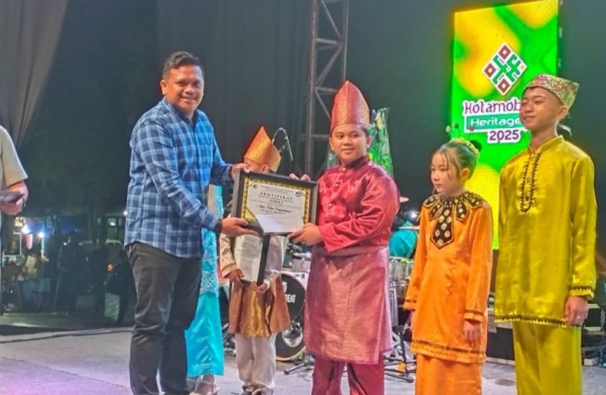 Ketua Fraksi PKB Refly Setiawan Mamonto hadiri Penutupan Heritage Fest ...